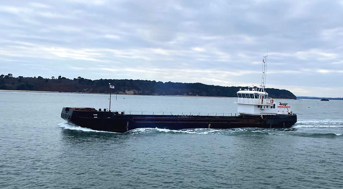 HOPPER BARGES - Jenkins Marine